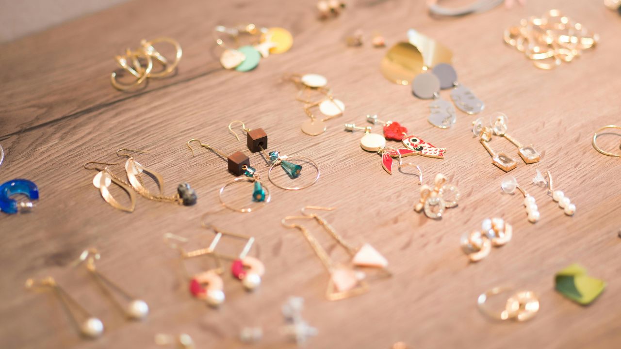 10 arts and craft hobbies to try - Hobbymate